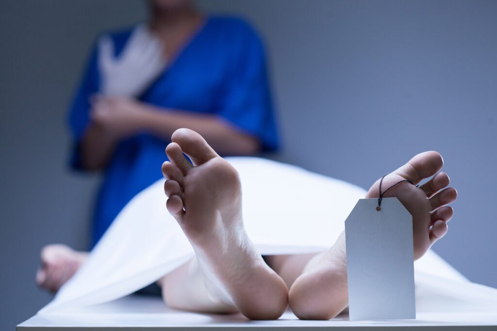Interview with a Pathologist: "I've Performed More Than 1,000 Autopsies"