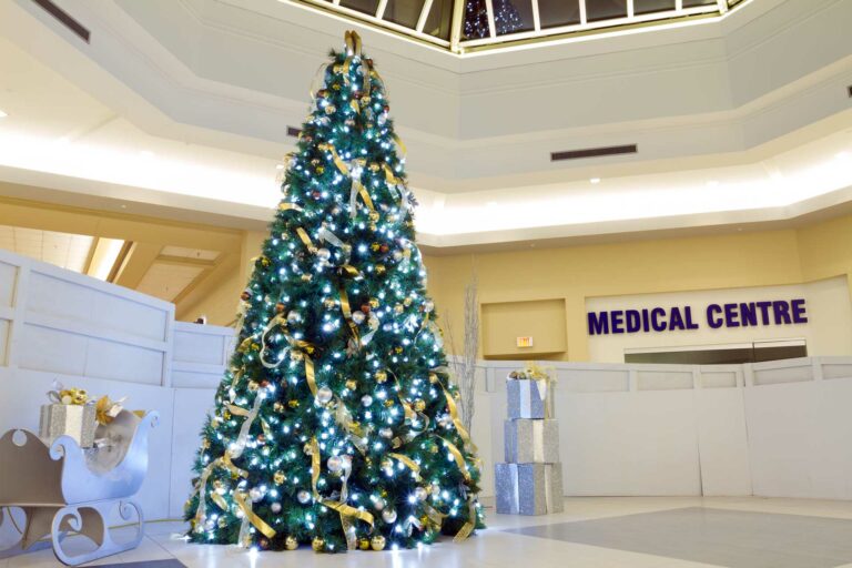 5 Ways to Decorate Your Hospital or Medical Practice for the Holidays