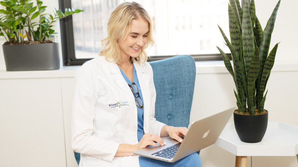 CE Requirements for RNs and NPs - BoardVitals Blog