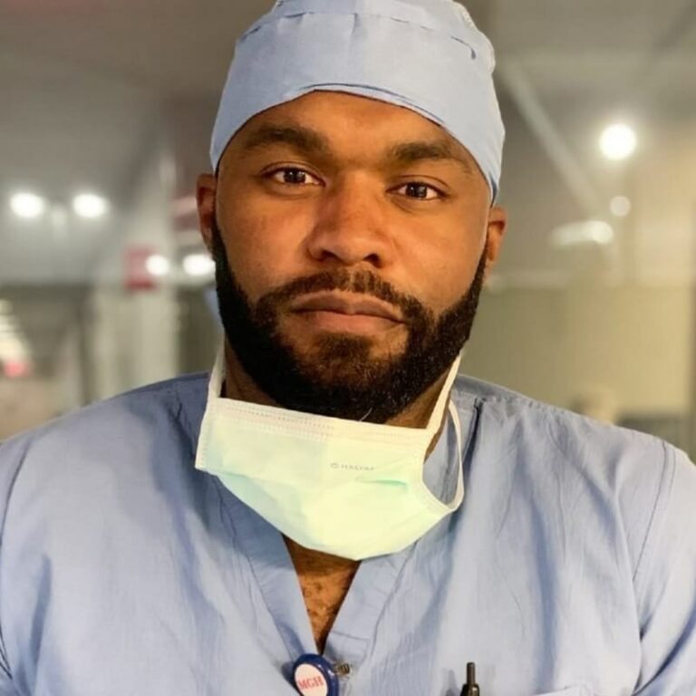 Meet 10 NFL Stars Tackling New Careers in Medicine - BoardVitals Blog
